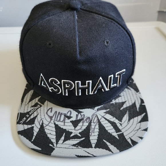 Asphalt Yacht Club | Accessories | Snoop X Asphalt Snoop Dogg Autograph ...